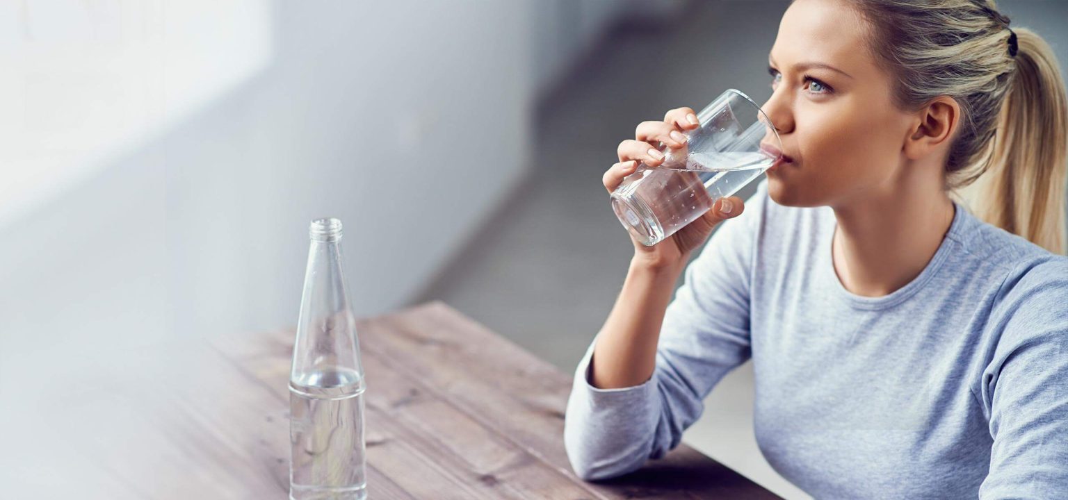 How Much Water Should A Person Drink A Day? Know The Details Now ...